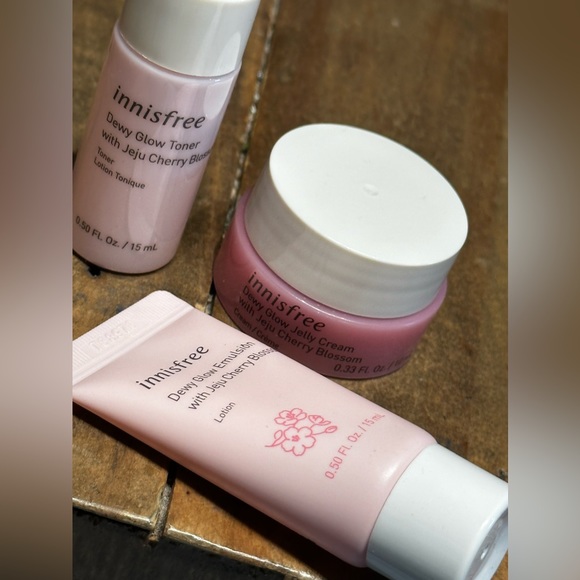 InnIsFree | Skincare | Innisfree Dewy Glow Trip With Juju Cherry ...